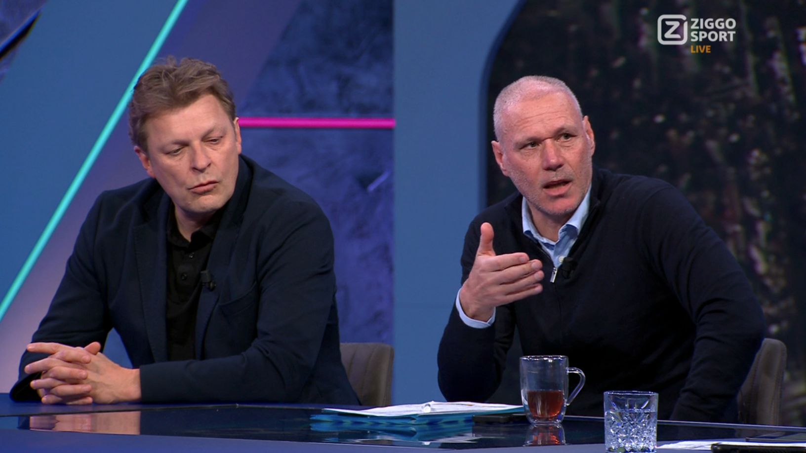 Marco van Basten gaat helemaal los na Inter - Feyenoord: ‘Hij is een sukkel! Hij moet iets ...
